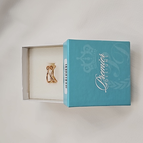 Premier Designs | Jewelry | Serene Ring By Premier Designs | Poshmark